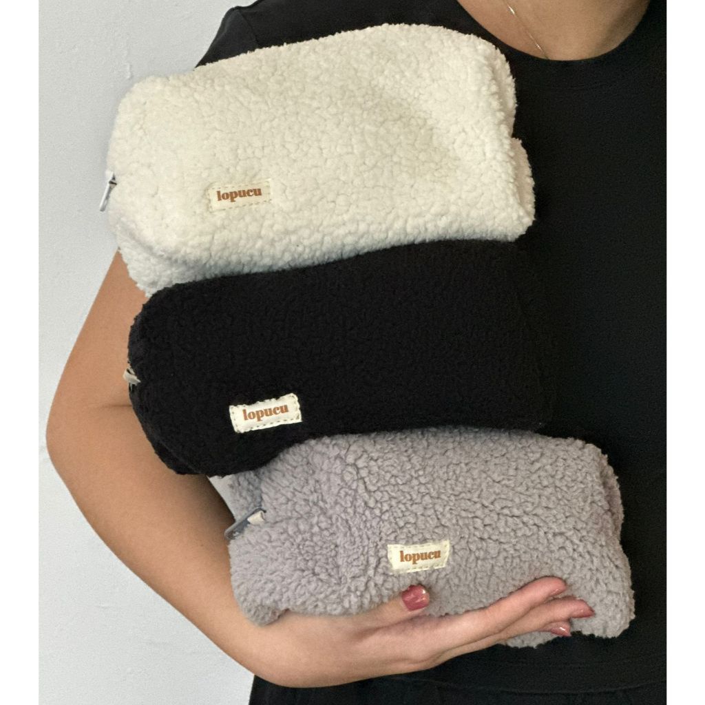 Jual Fluffy Large Pouch by lopucu | makeup skincare cosmetic pouch ...