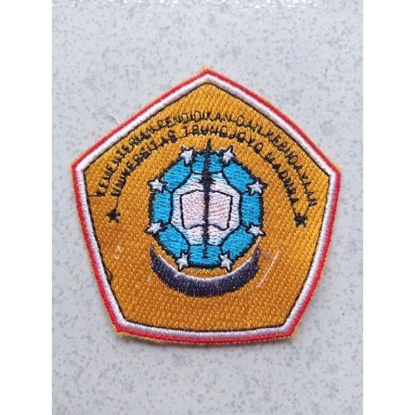 Jual LOGO UNIVERSITAS TRUNOJOYO MADURA / LOGO UTM logo ready stok logo ...