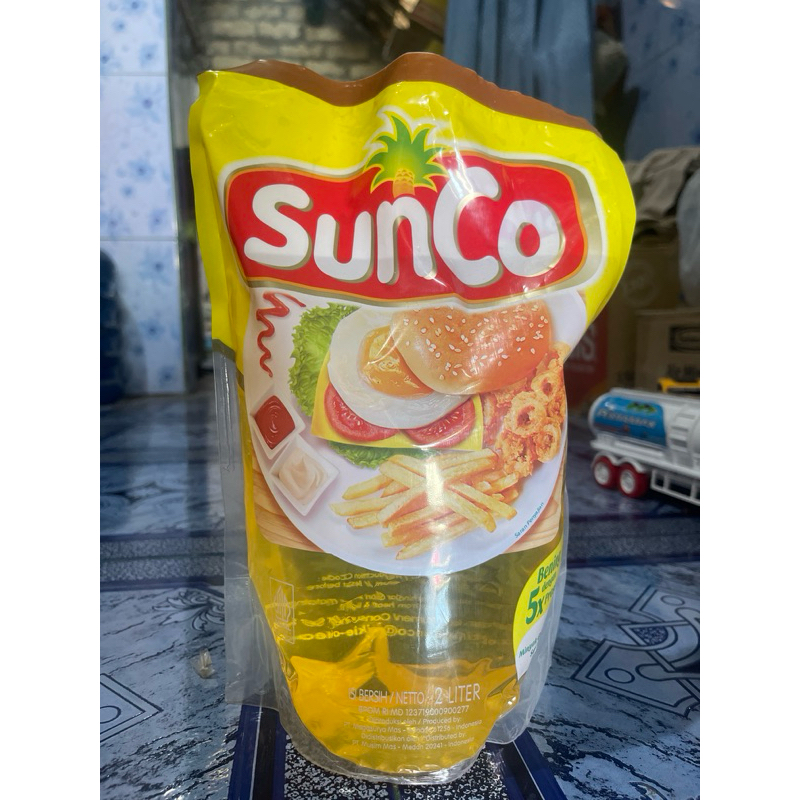Jual Minyak goreng Sunco 2 liter Tropical kemasan botol 2 liter ...