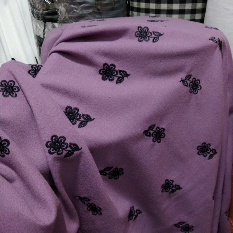 Jual KAIN SEMI WOOL LAKEN - LAKEN BORDIR TEBAL (harga tertera per 0,5m ...