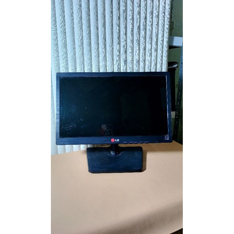 Jual LED MONITOR LG ukuran 16inch SECOND kondisi NORMAL | Shopee Indonesia