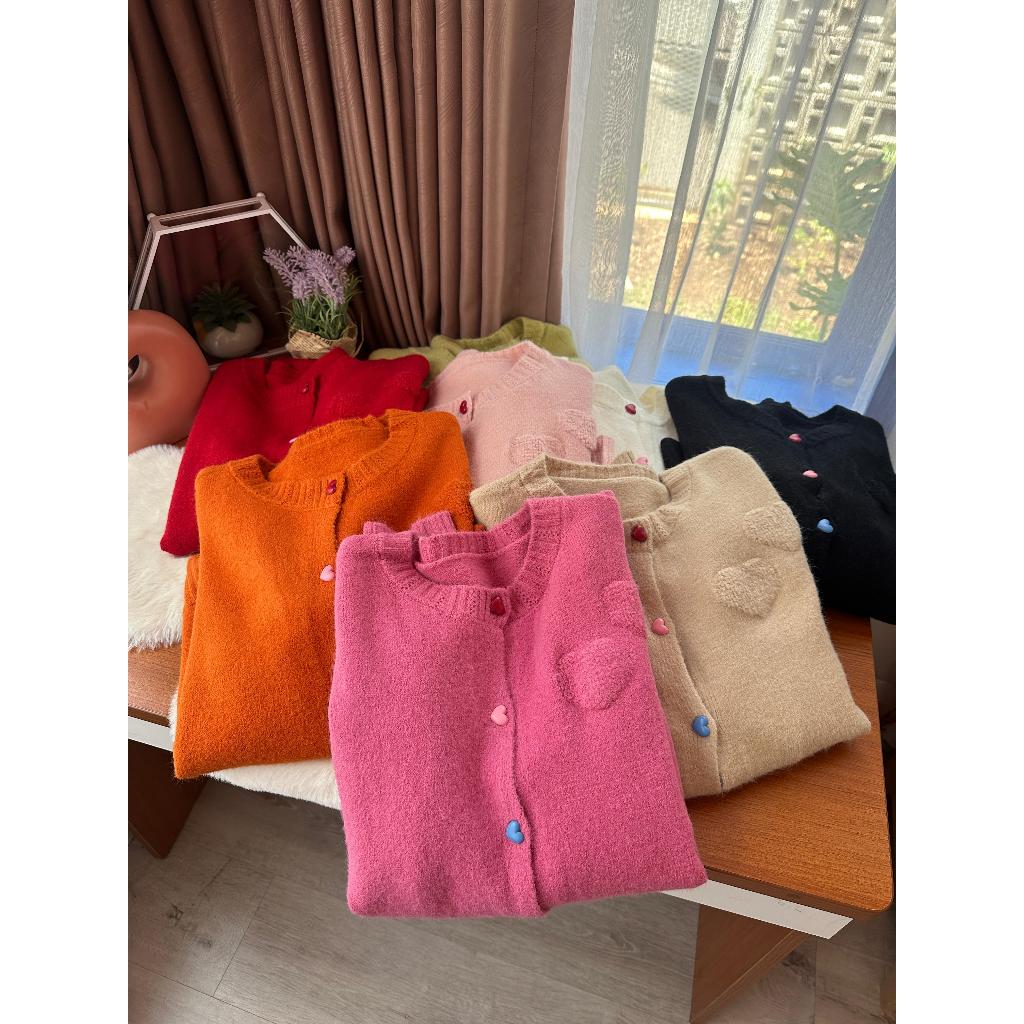 Jual Lita Cardigan Rajut Motif Kancing Love Colour | Shopee Indonesia