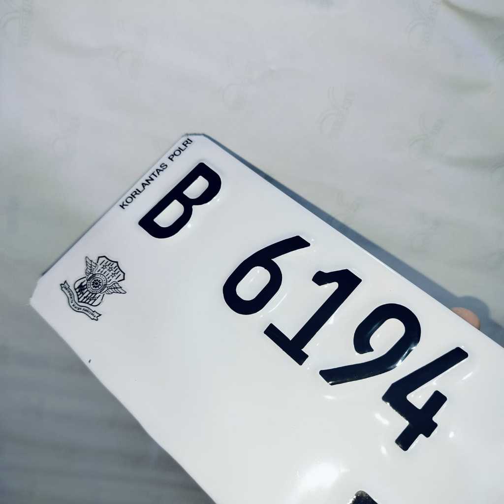 Jual CETAK BARU PLAT NOMOR MOTOR PUTIH PLAT MOTOR BAUT TANAM PLAT LIPAT ...