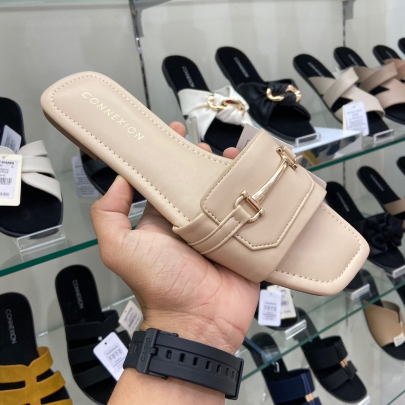 Jual Connexion sandal flat wanita model slop super ringan dan lucu 36 ...