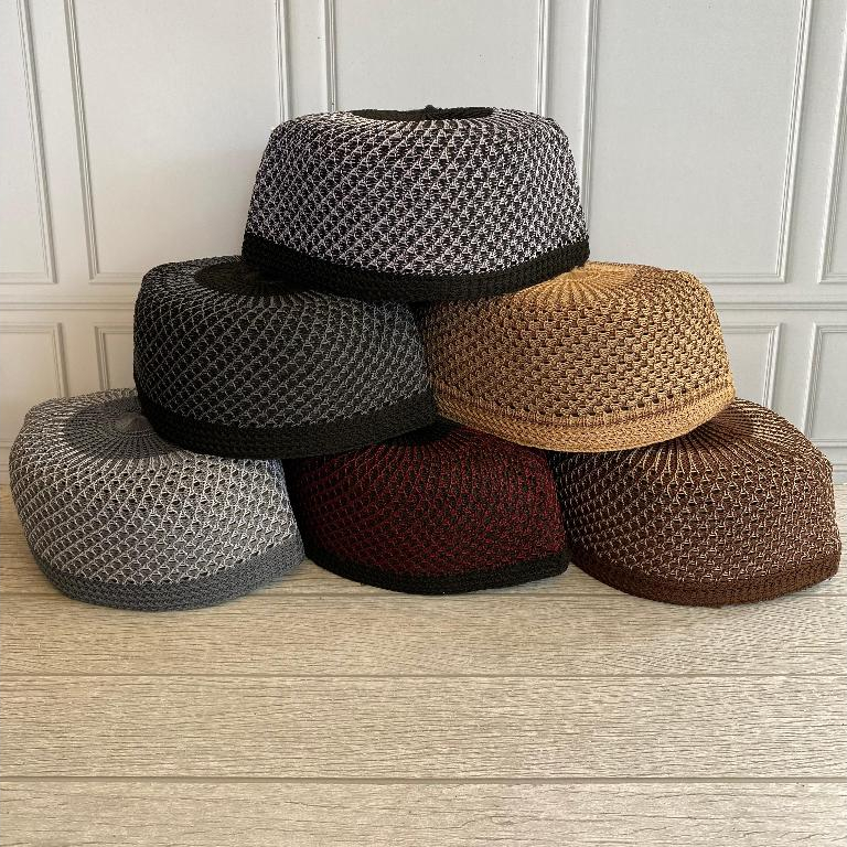 Jual Kopiah Rajut Spon Oval Peci Murah Pria Dewasa | Shopee Indonesia