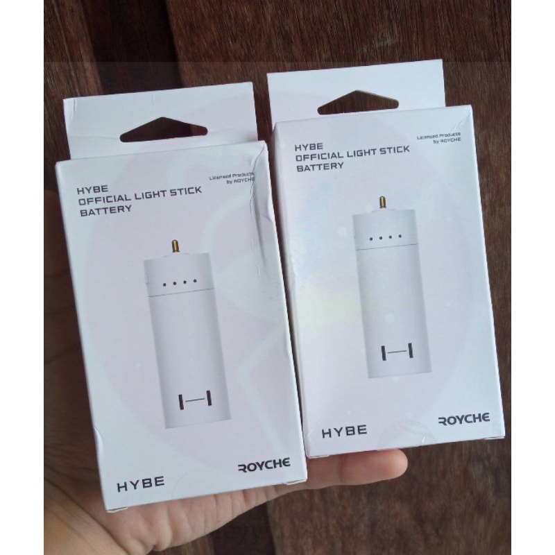 Jual READY STOK OFFICIAL HYBE BATTERY LIGHTSTICK | Shopee Indonesia