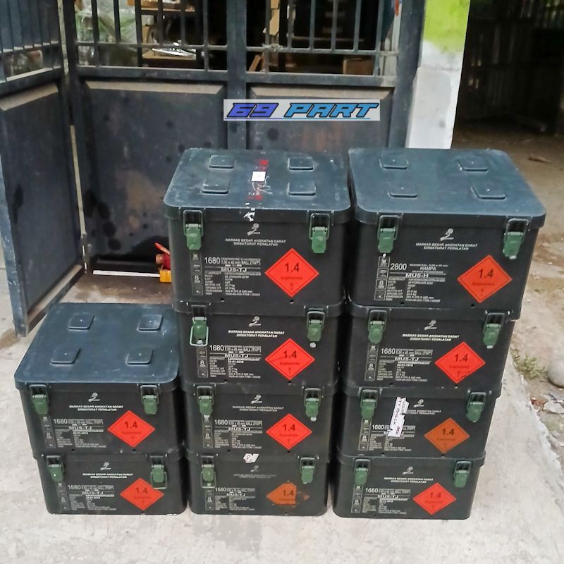 Jual Kotak perkakas / kotak pindad / box pindad / box army / box TNI ...