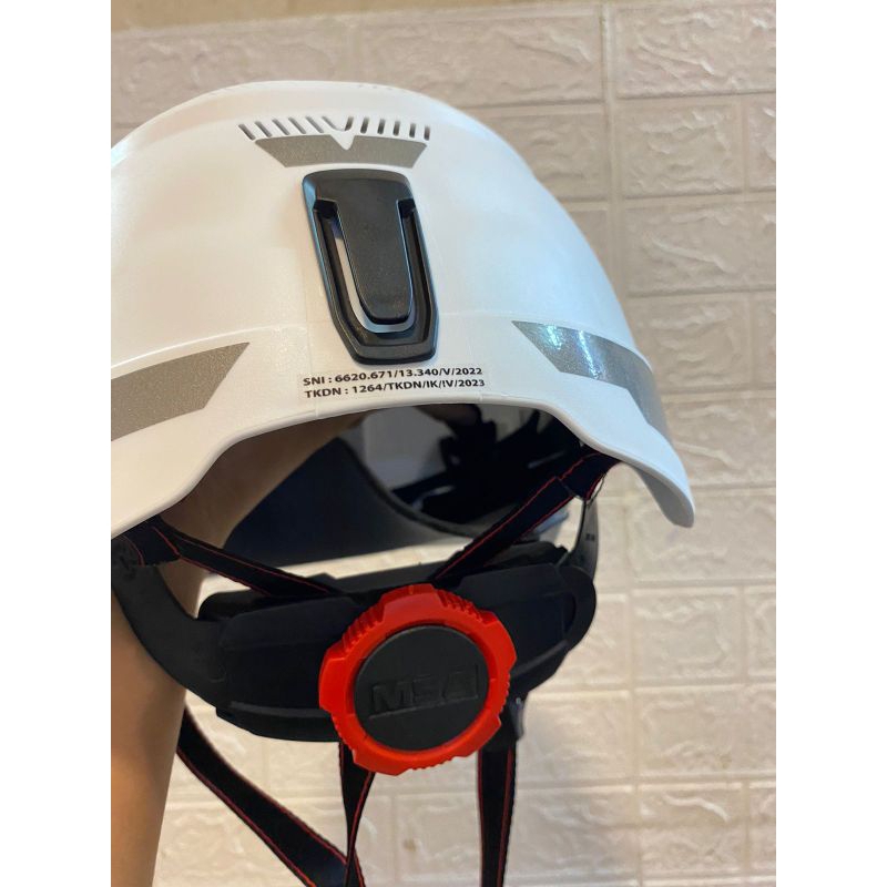 Jual HELM MSA CLIMBING V-GARD TRIVENT LOCAL SNI / SAFETY HELMET PUTIH ...