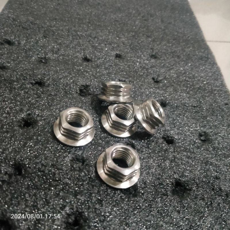 Jual Mur as roda stainles Drat 17 / M12 drat halus Mur as roda Depan ...