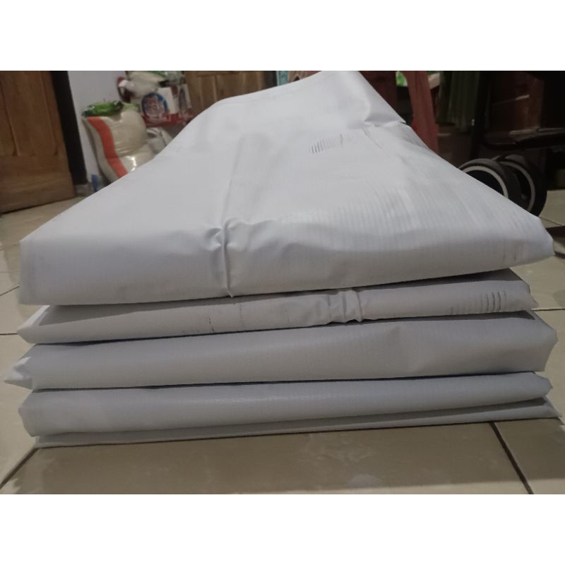 Jual Plastik Banner Besar Polos Murah (Plastik Terpal Polos Putih Murah ...
