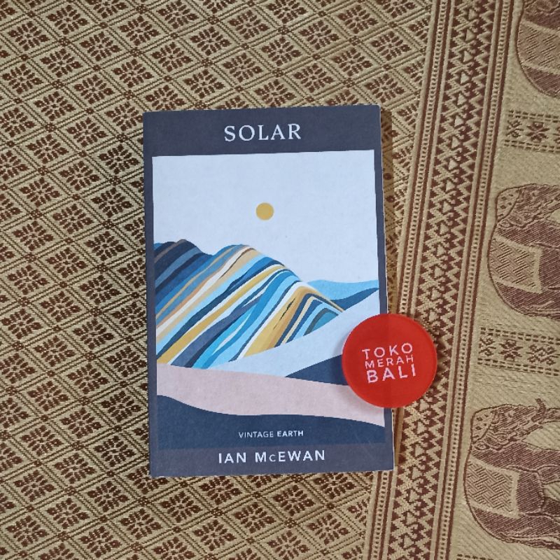 Jual Buku Ian McEwan Solar | Shopee Indonesia