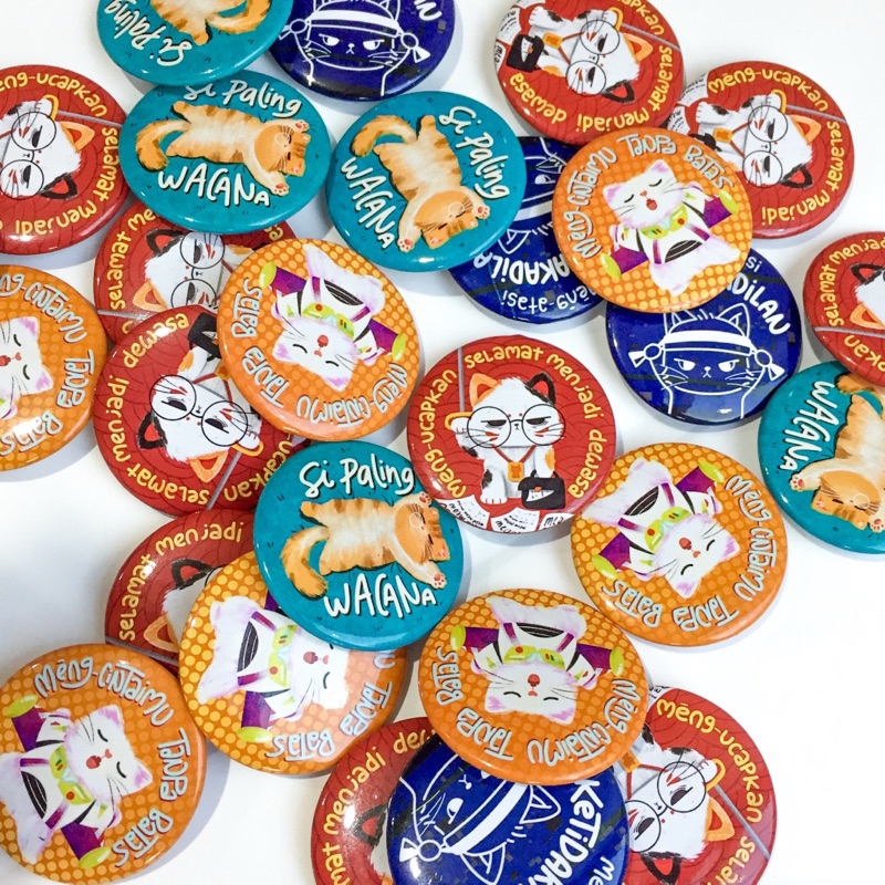 Jual Button Pin 44mm Gambar Kucing Lucu / illustrasi kucing | Shopee ...