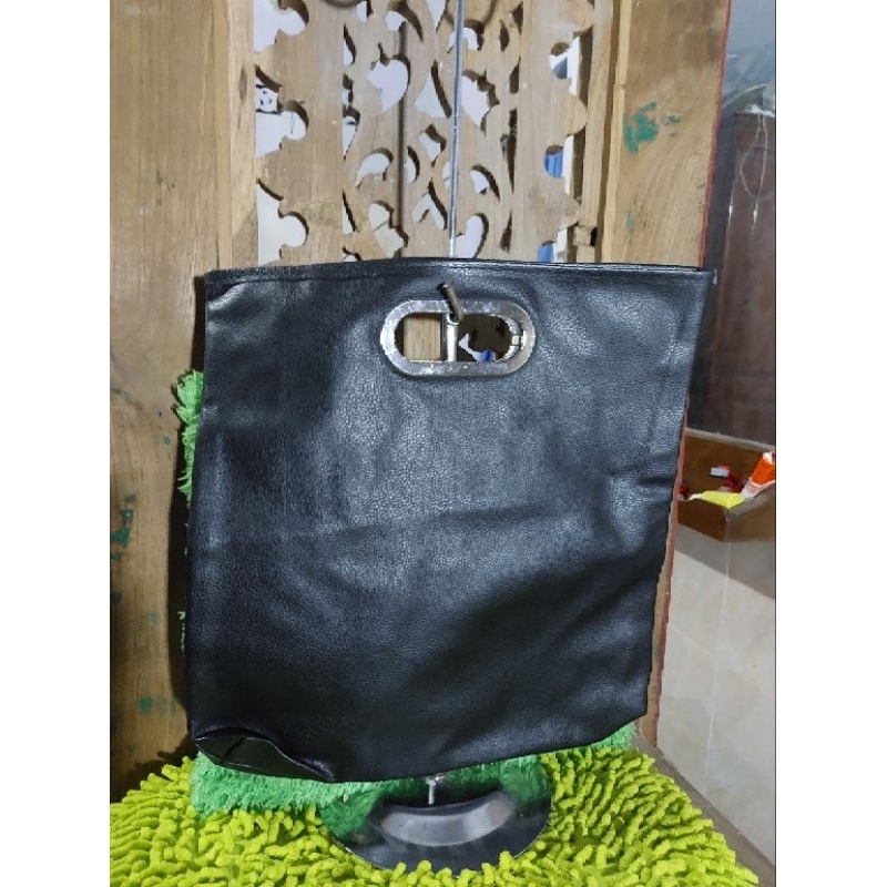 Jual hand bag hitam (monza bag) | Shopee Indonesia