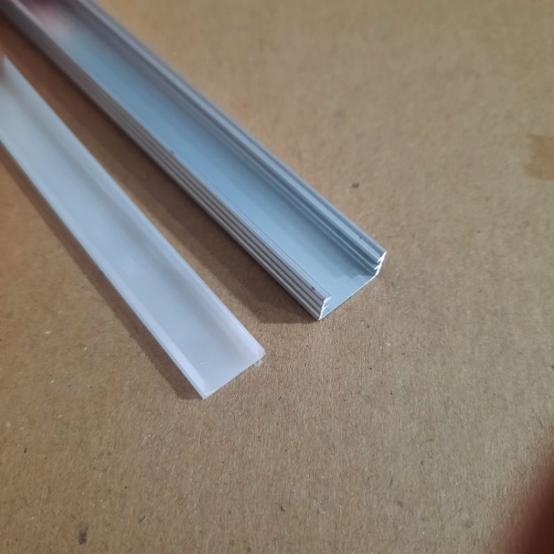 Jual Cover led strip rumah lampu led alumunium akrilik 1 meter | Shopee ...