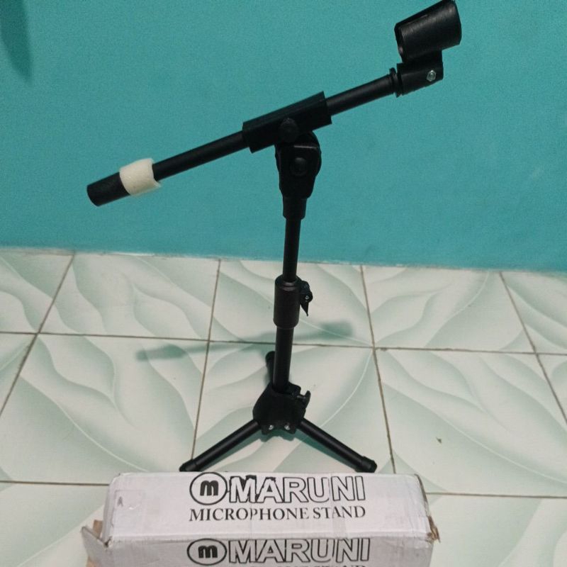 Jual STAND MIC PENDEK MARUNI BEKAS RASA BARU BELUM PERNAH DI PAKE ...