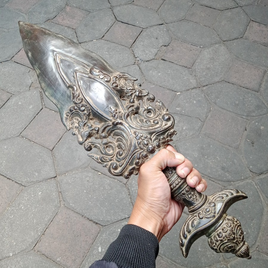 Jual Pusaka Antik Pedang Kadga Model Lawasan Koleksi Antik Kuno ...