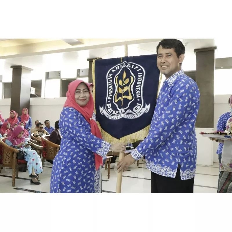 Jual Seragam batik persagi pria dan wanita terbaru full furing | Shopee ...