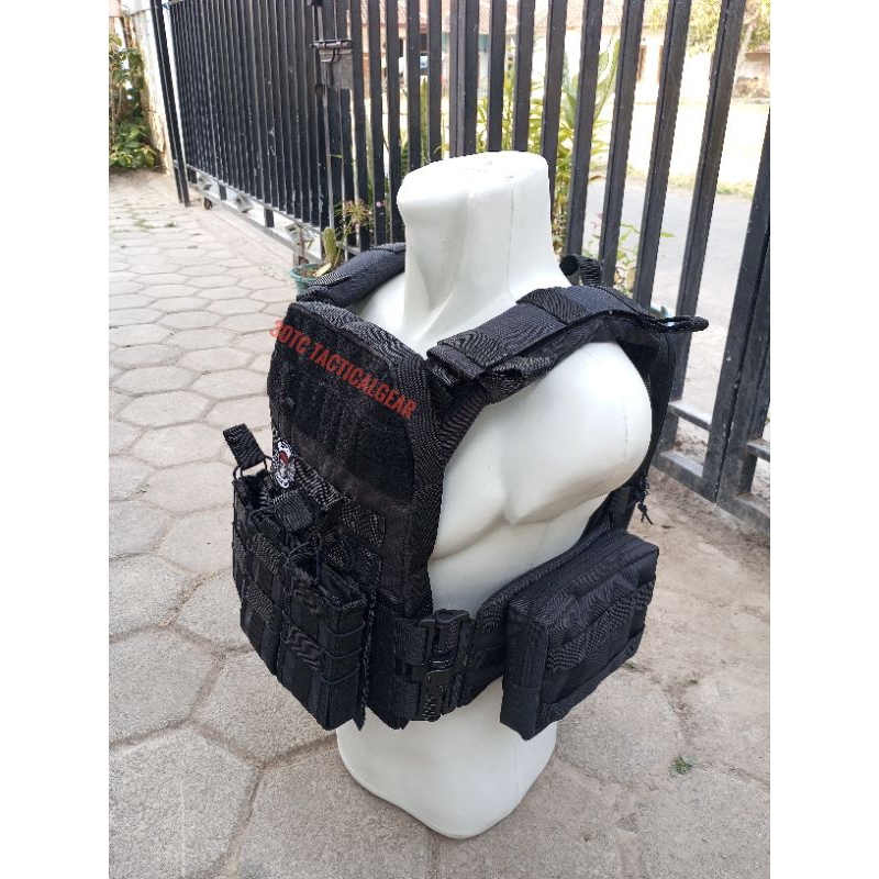 Jual Rompi Tactical plate Bodyvest Outdoor Pria Polri Body Vest ...