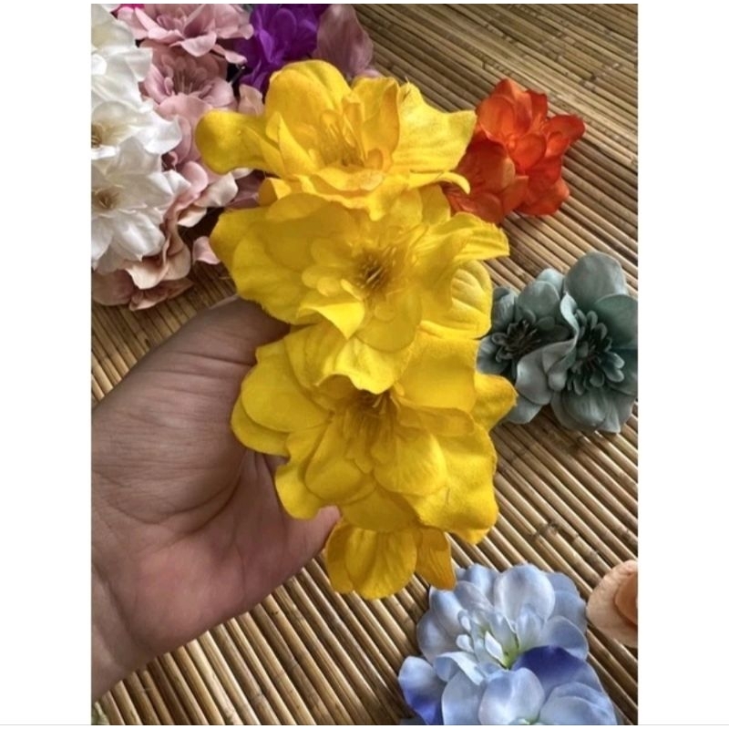 Jual semanggi sakura/semanggi bali/semanggi sakura 3 kuntum | Shopee ...