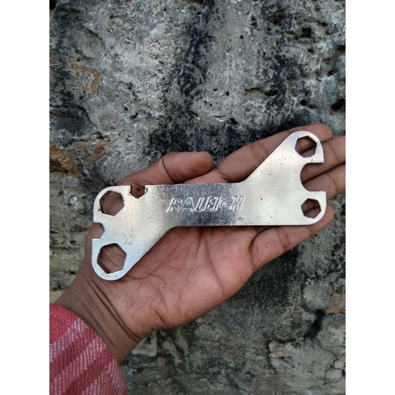 Jual Raleigh bike spanner tool Chopper/grifter/bmx dll | Shopee Indonesia