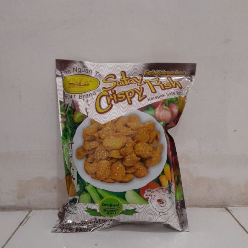 Jual SATAY CRISPY FISH / KERUPUK SATE IKAN ORIGINAL BOAT BRAND 300GR ...