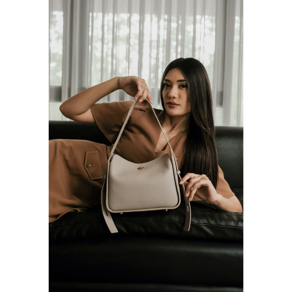 Jual KAMI x Anissa Aziza - Alba Bag - Tas Wanita | Shopee Indonesia