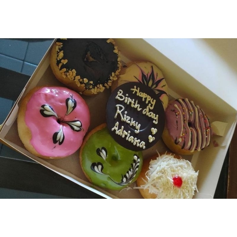 Jual Donat besar isi 6 | Shopee Indonesia