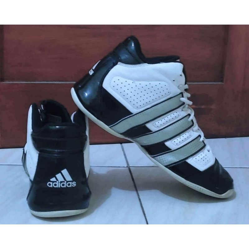 Jual Adidas Commander TD 'Tim Duncan' | Shopee Indonesia