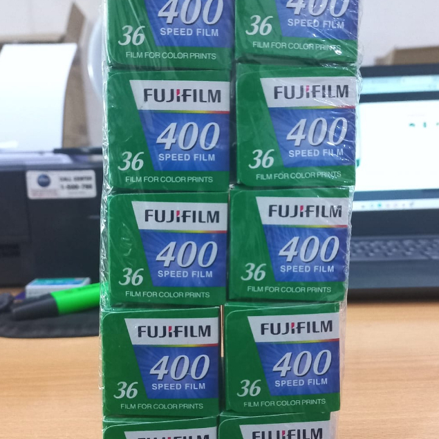 Jual Fujifilm 400 Color Film 35mm 36 Exp | Shopee Indonesia