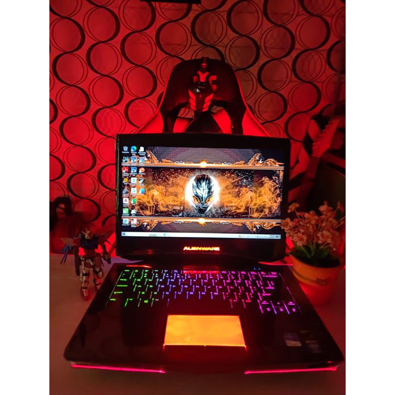 Jual Laptop Monster ALIENWARE 14-V73 RAM 16Gb SSD 256Gb/750Gb Core i7 ...