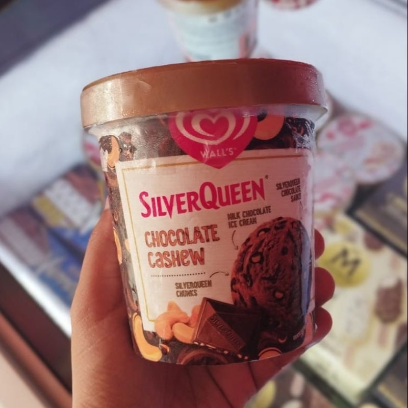 Jual Ice Cream Walls SilverQueen 410 ml | Shopee Indonesia