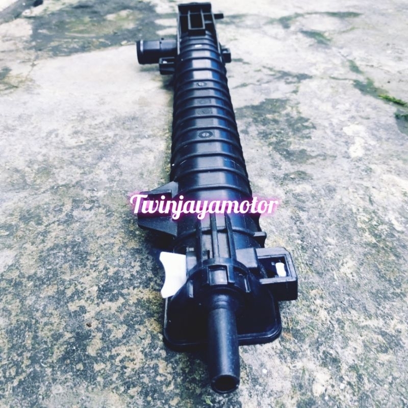 Jual UPPER TANK RADIATOR CAPTIVA DIESEL/COVER RADIATOR CAPTIVA DIESEL ...