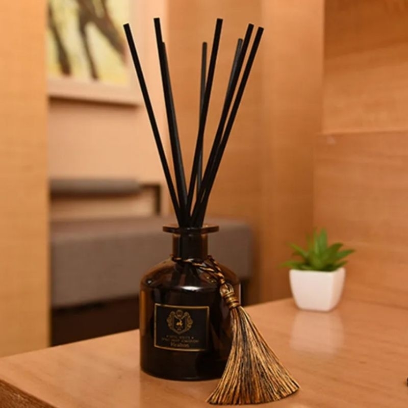 Jual Parfum Ruangan Hotel Botol Kaca 50ml | Shopee Indonesia