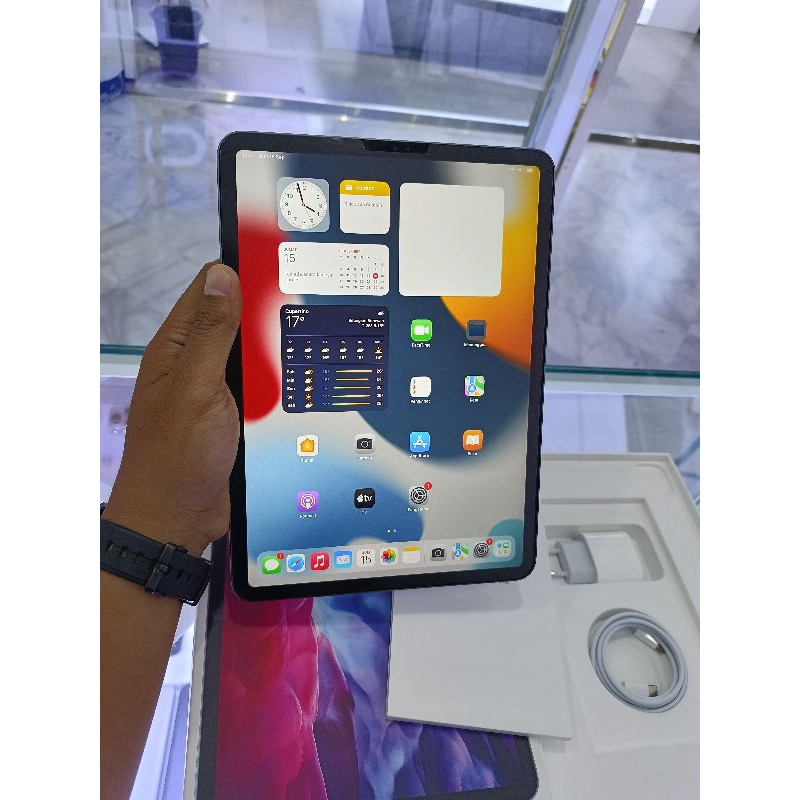 Jual Ipad pro 11" gen 2 2020 WiFi only | Shopee Indonesia
