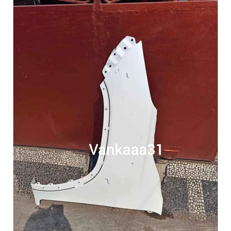 Jual fender spakbor Toyota Fortuner vrz 2016-2021 original copotan kiri ...