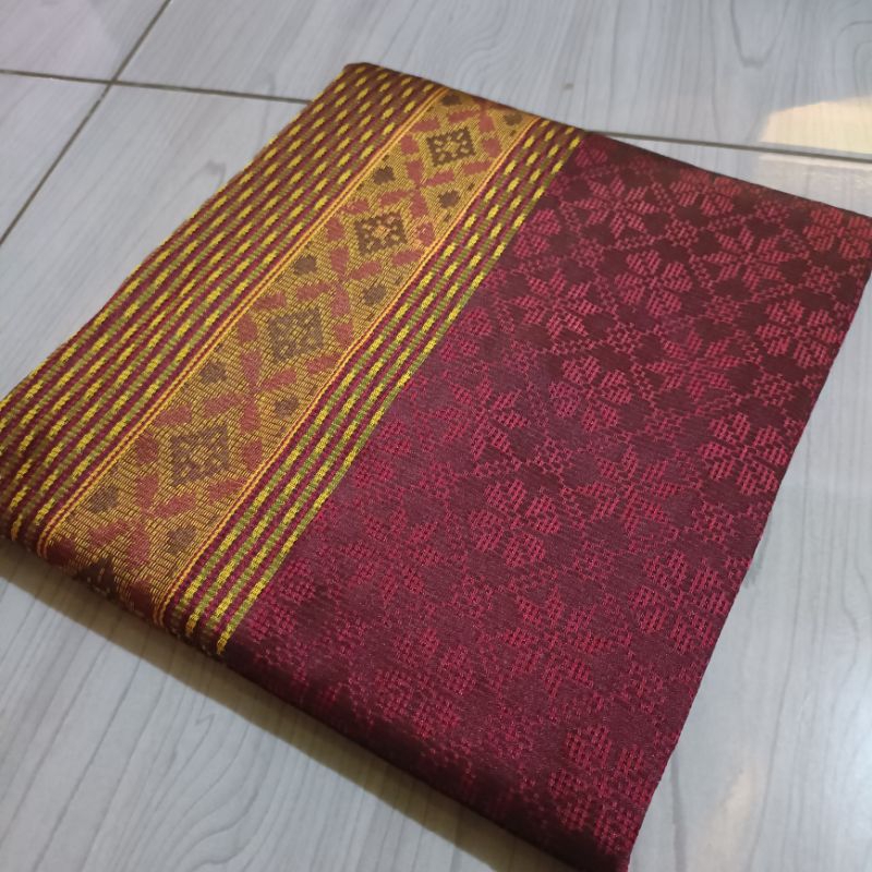 Jual Kain Songket Maroon Gold Tenun Songket Maron Emas | Shopee Indonesia