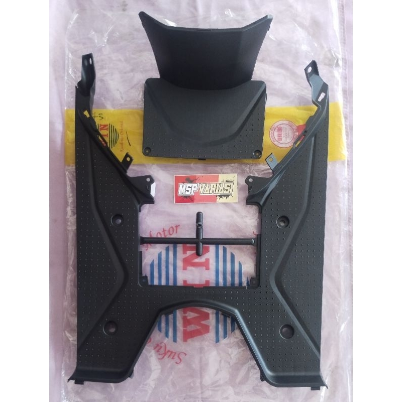 Jual Step Floor (BLK) 64310-K2S-N00ZA Step Floor Hitam & Lid Battery ...