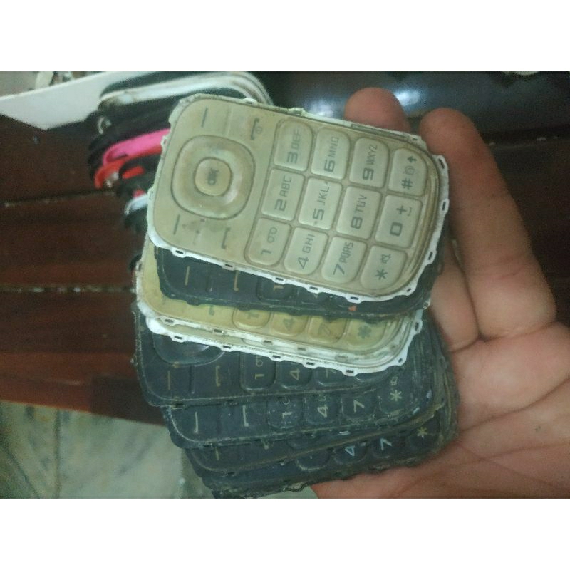 Jual keypad bekas samsung caramel gt e1272 | Shopee Indonesia