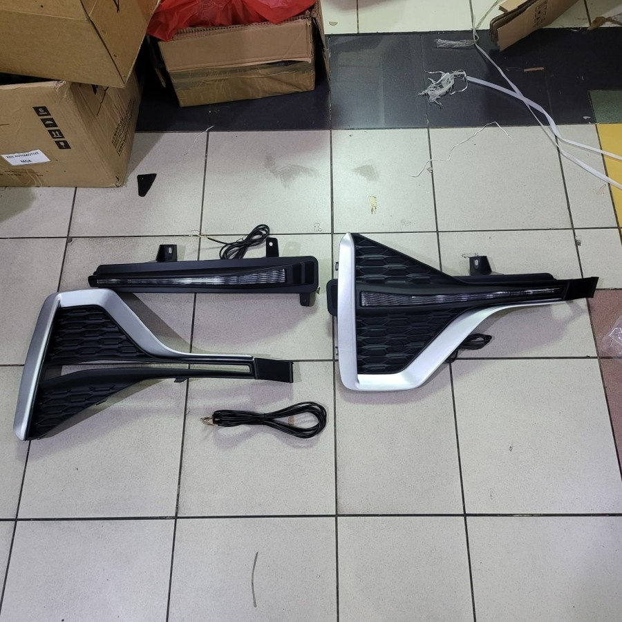Jual DRL INNOVA ZENIX MODEL GANTI 2023 | Shopee Indonesia
