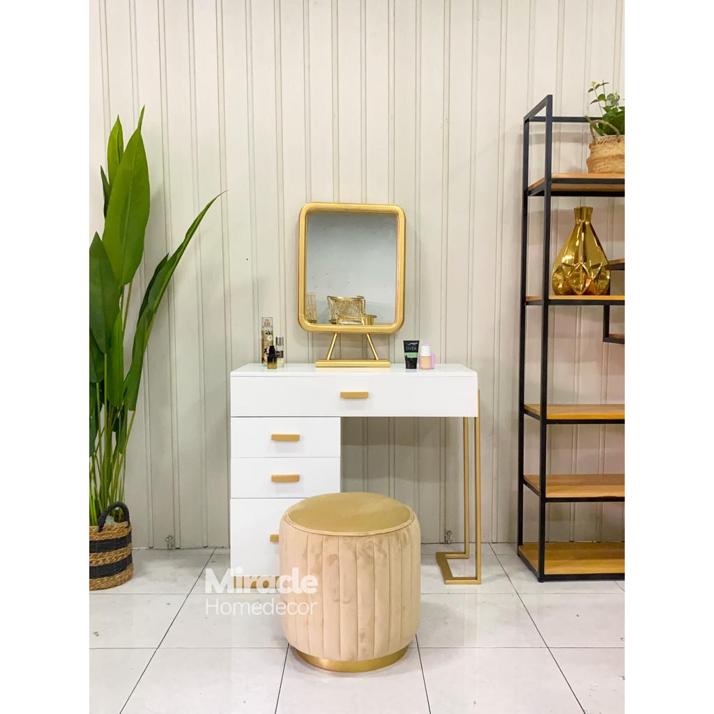 Jual Meja rias aesthetic include stool / meja rias mdf plus dudukan ...