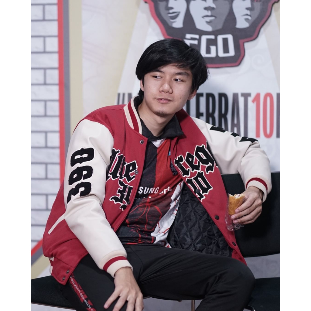 Jual JAKET VARSITY ALTER EGO CLASS OF 22 | Shopee Indonesia