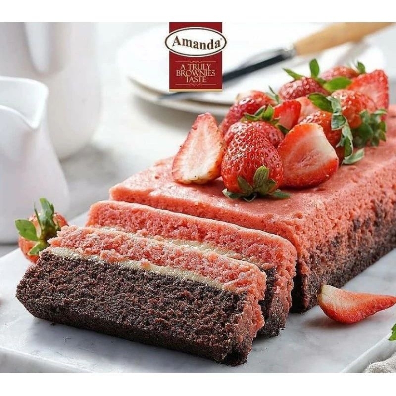 Jual BROWNIES AMANDA STRAWBERRY OLEH-OLEH KHAS MEDAN | Shopee Indonesia