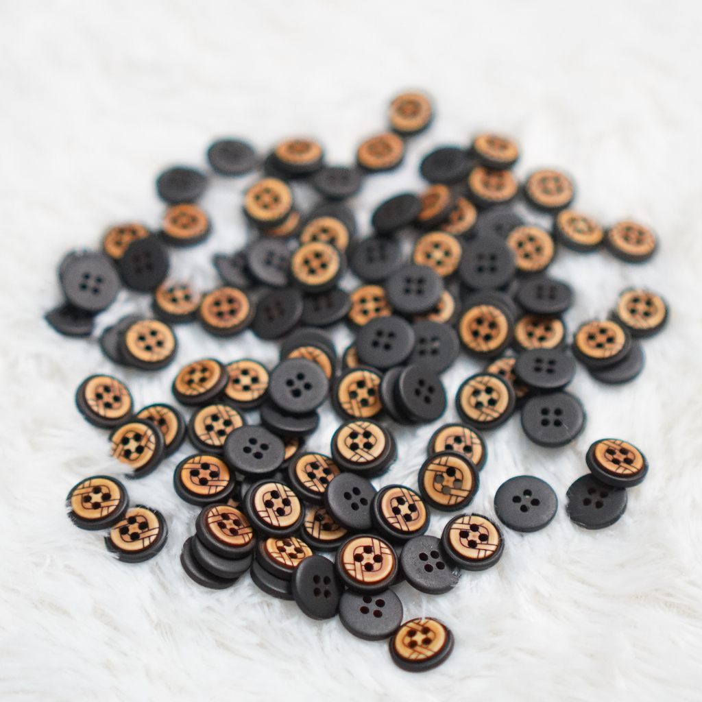 Jual Kancing Baju Kemeja 144 Pcs 9mm dan 11mm Model Formal AG-K ...