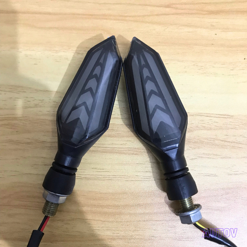 Jual Lampu sen panah 2 sisi led sein running vixion cbr tiger scorpio universal semua motor ...