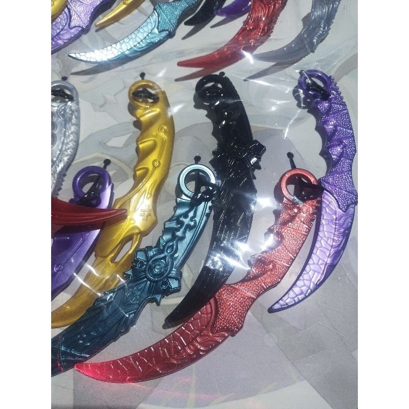 Jual mainan sabit senjata naruto / mainan koleksi / koleksi kerambit ...