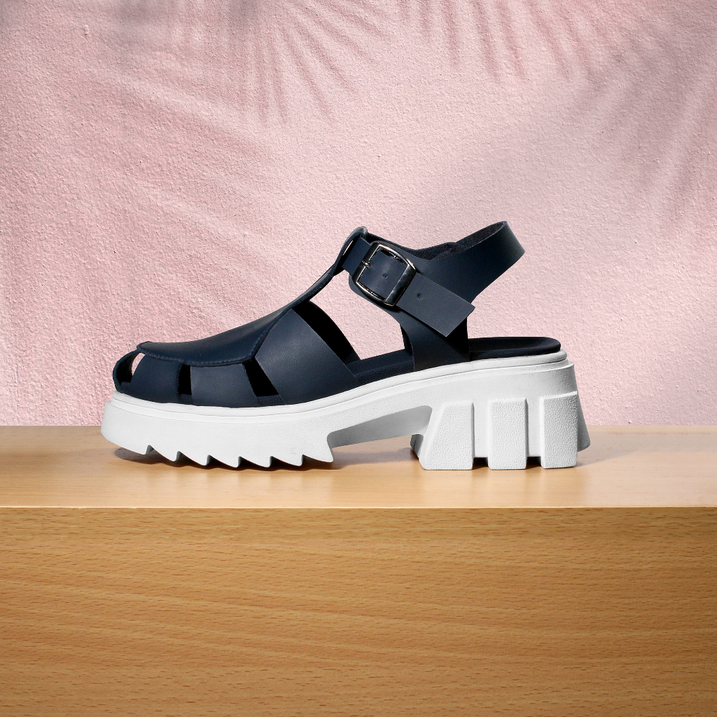 Jual UNDERSIX - Jois 658 Sandal Docmart Wanita Sandal Kasual Cewe ...