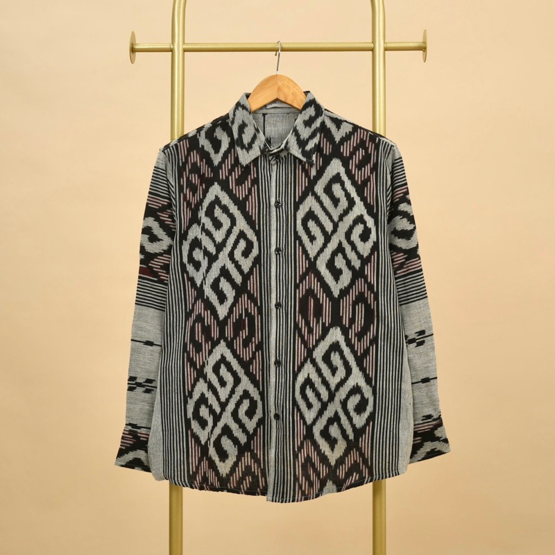 Jual Kemeja Tenun Pria M1136 Abu Tangan Panjang | Shopee Indonesia