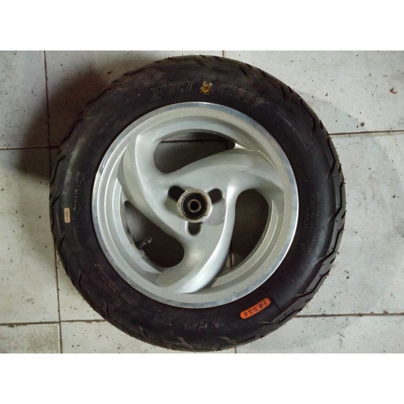 Jual velg dan ban depan ring 10 mini bike honda monkey,gorilla,st70 ...