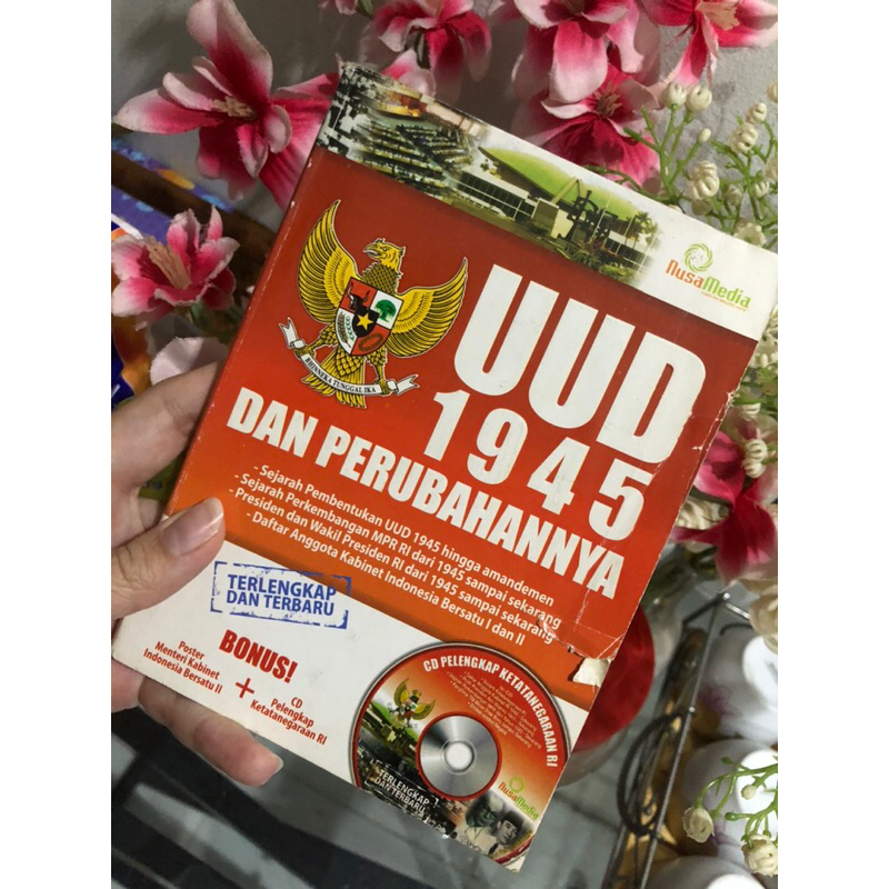 Jual Buku Uud 1945 Dan Perubahannya Lengkap Terbaru Shopee Indonesia 