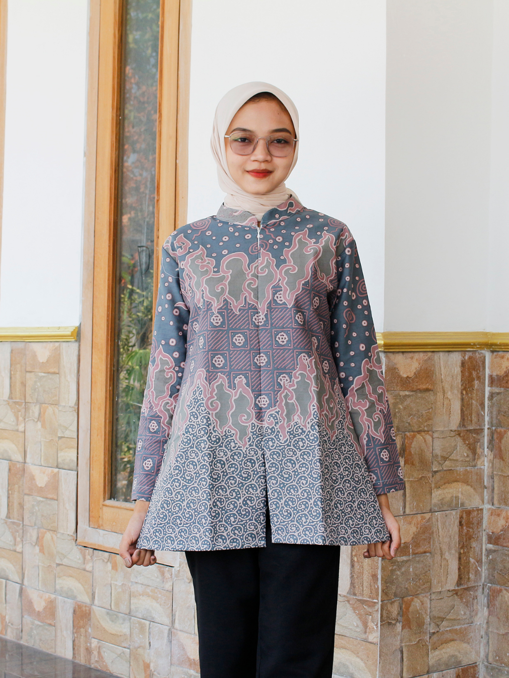 Jual BONITA Blouse Atasan Baju Batik Wanita Kerja Kantor Modern ...